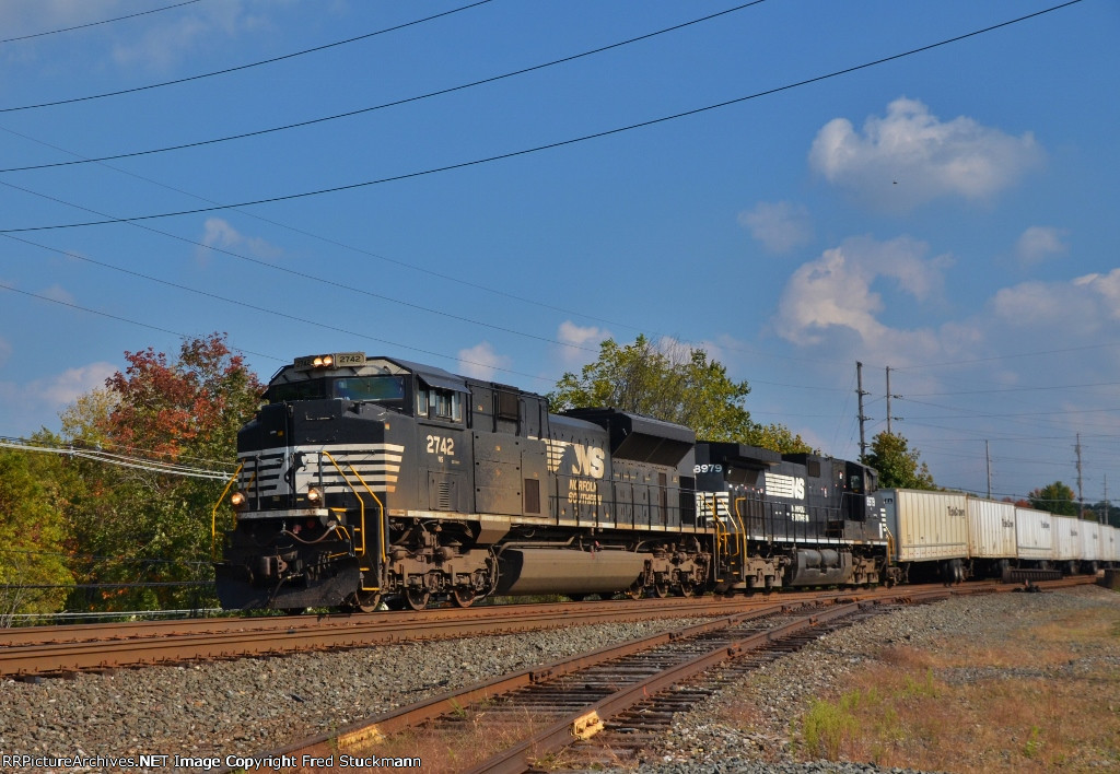 NS 2742